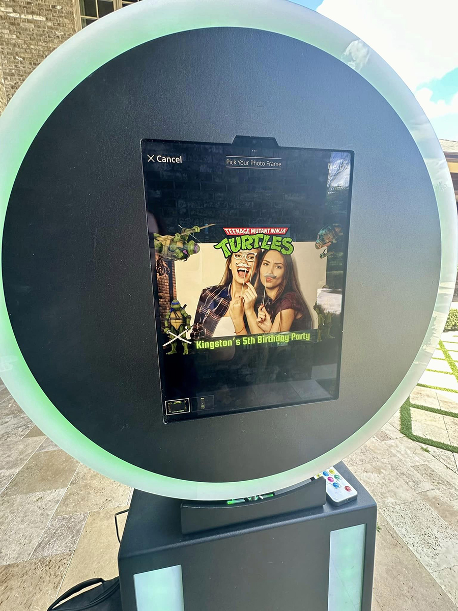 Photo Booth Rental Options | Sensational Selfies | Ocala, FL